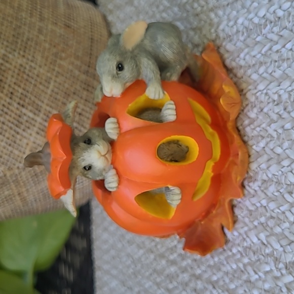Silvestri | Holiday | Charming Tailsjumpin Jackolantern 8552 Pumpkin ...